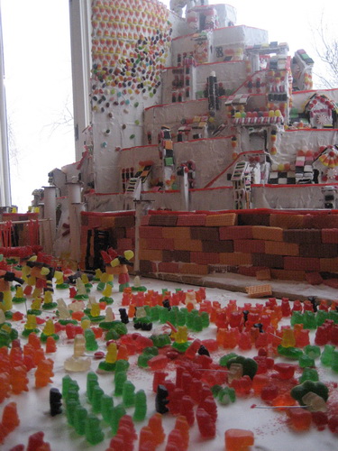 Lord of the Rings Minas Tirith Candy Model | The Mary Sue