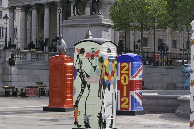 Phone Box Art Exhibit in London | The Mary Sue