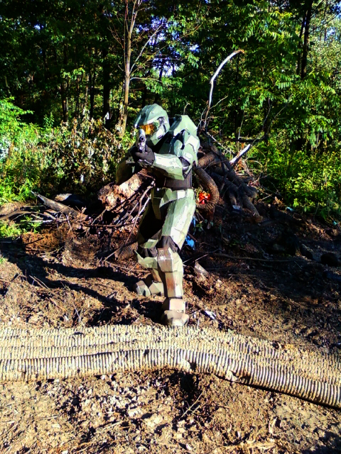 Halo Fan Makes Incredible SPARTAN-II Armor [Pics] | The Mary Sue