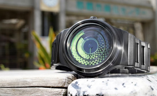 Review: Tokyoflash's Analog Uzumaki Watch | The Mary Sue