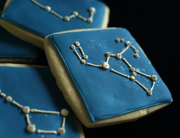 How To Make Constellation Cookies | The Mary Sue