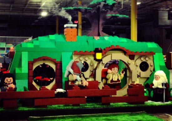 LEGO Makes Life-Size Version of The Hobbit's Bag End | The Mary Sue