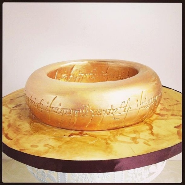 Things We Saw Today: One Cake to Rule Them All | The Mary Sue