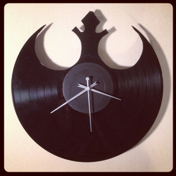 Be A Rebel With Star Wars Clocks Made Out Of Records | The Mary Sue