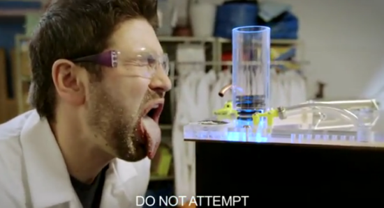 Second Oreo Separator Machine Sprays Creme in Your Mouth | The Mary Sue