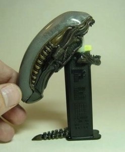 Aliens PEZ | The Mary Sue