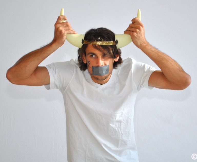 Former NFL Vikings Player Chris Kluwe on GamerGate | The Mary Sue