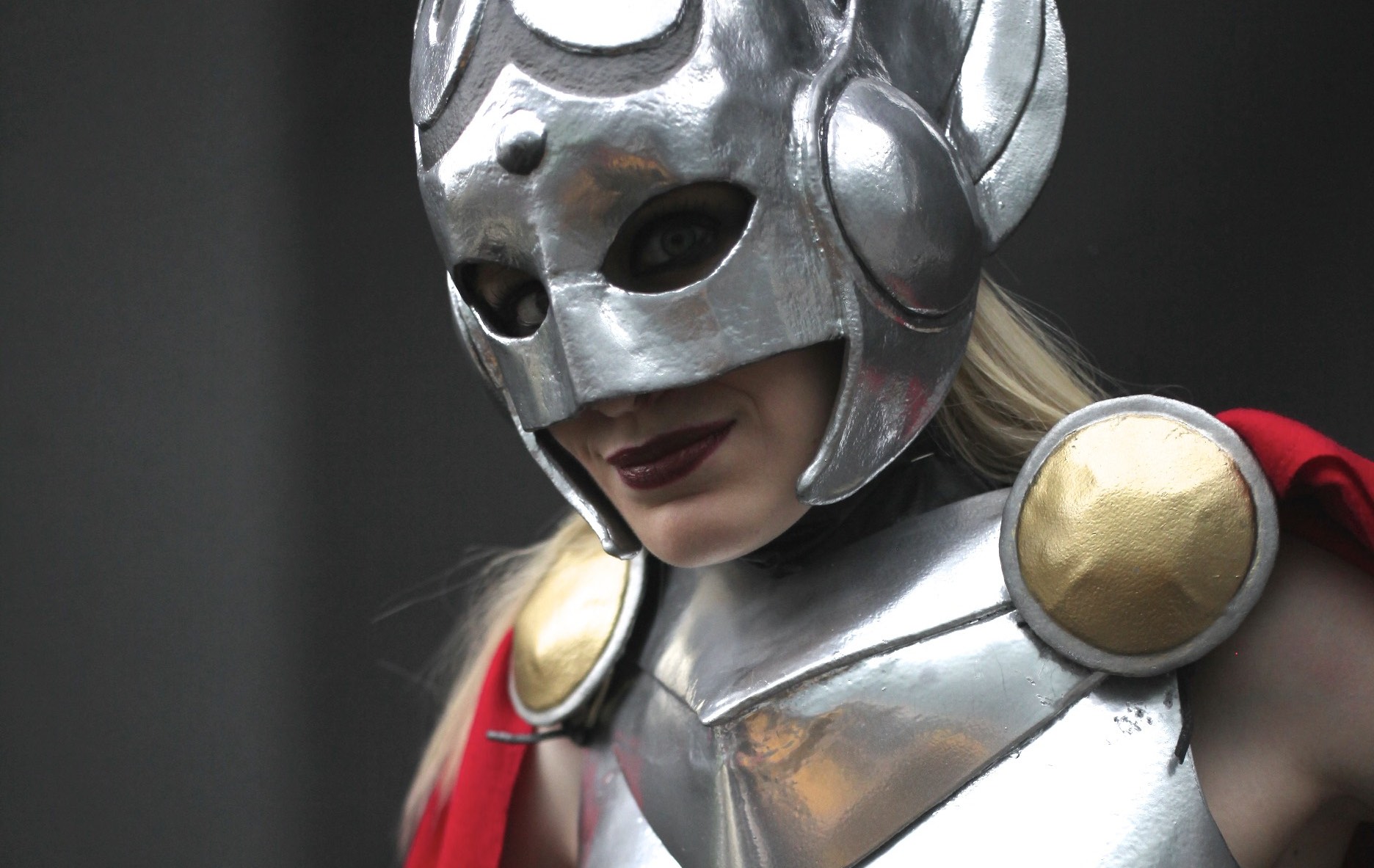 Most Impressive New York Comic Con 2014 Cosplay Lady Thor | The Mary Sue