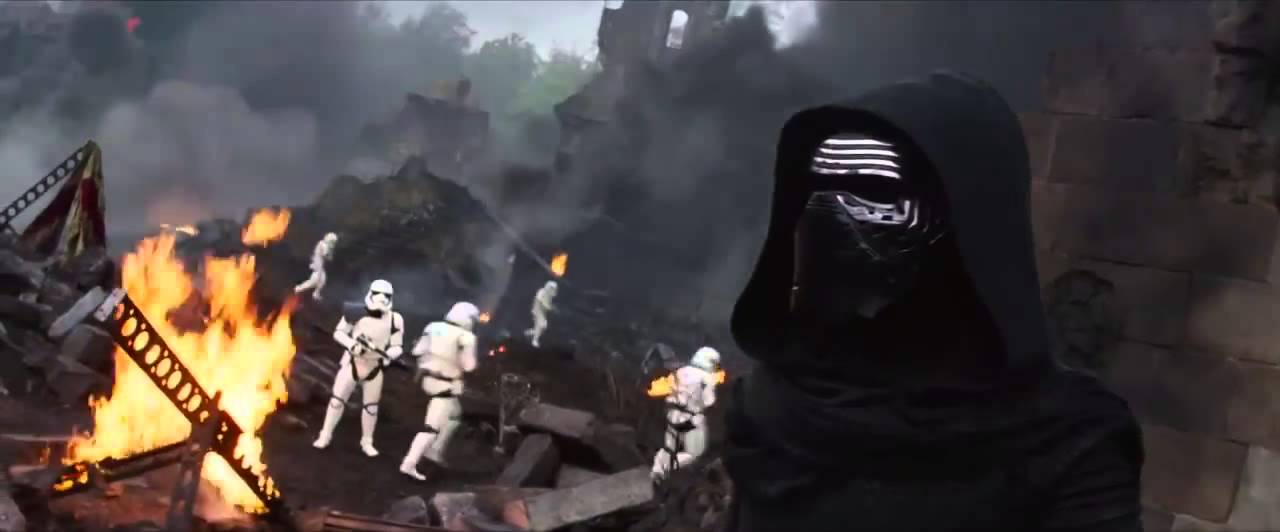 Stormtroopers Show Skills in New Force Awakens Footage | The Mary Sue