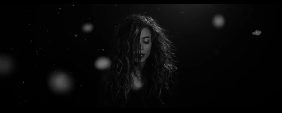 Simonne Jones' Music and the Power of 432Hz | The Mary Sue