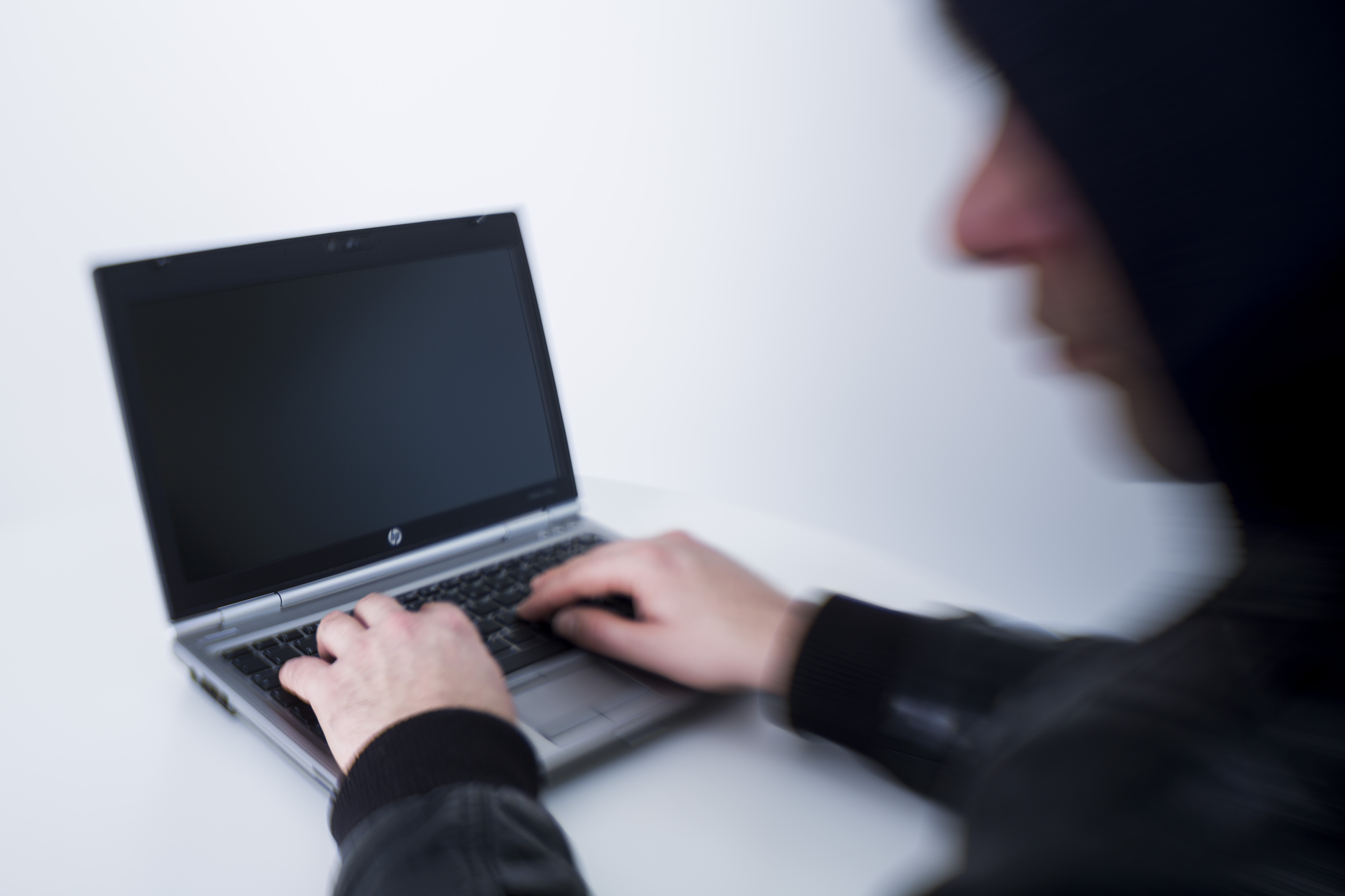 Survey Says Online Abuse Hasn't Decreased | The Mary Sue