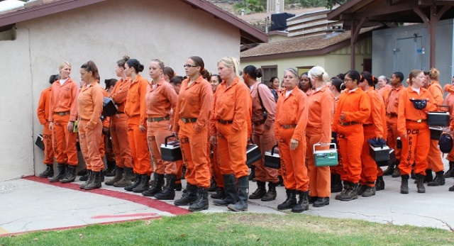 Female Inmates Fighting California Wildfires | The Mary Sue