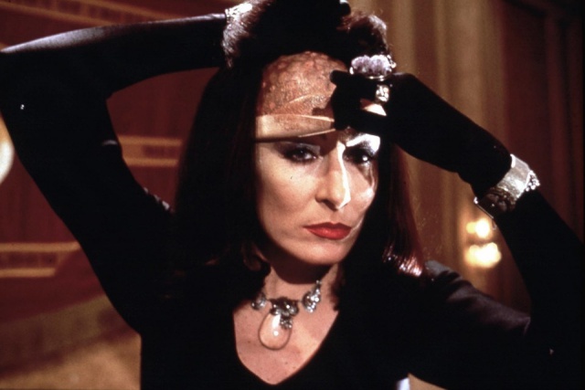 10 Badass Witches For Halloween | The Mary Sue