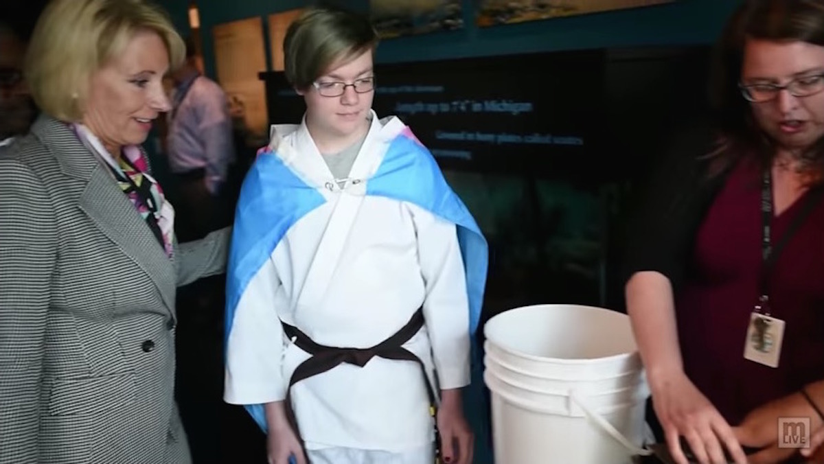 Teen Wears Transgender Flag as a Cape to Meet Betsy DeVos | The Mary Sue