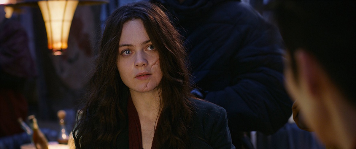 Mortal Engines' Gross Excuses to Change Hester's Appearance | The Mary Sue