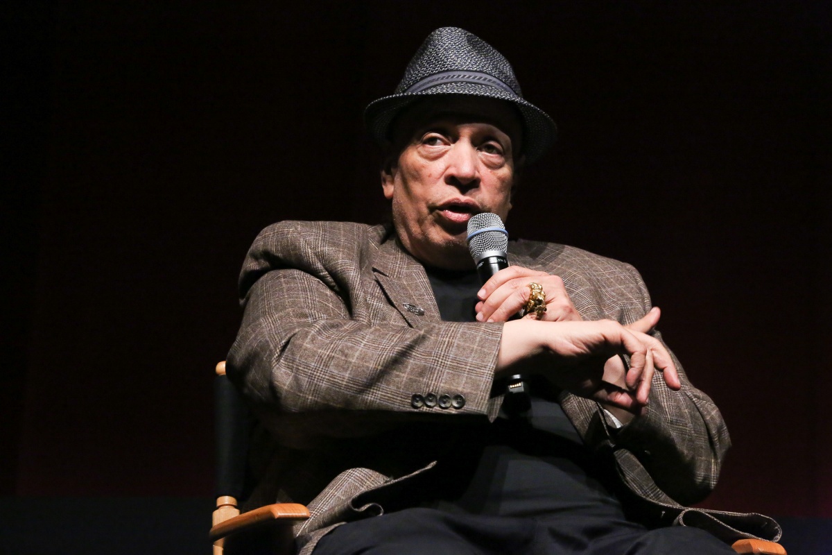 Walter Mosley Left 'Star Trek: Discovery' Due to The N-Word | The Mary Sue