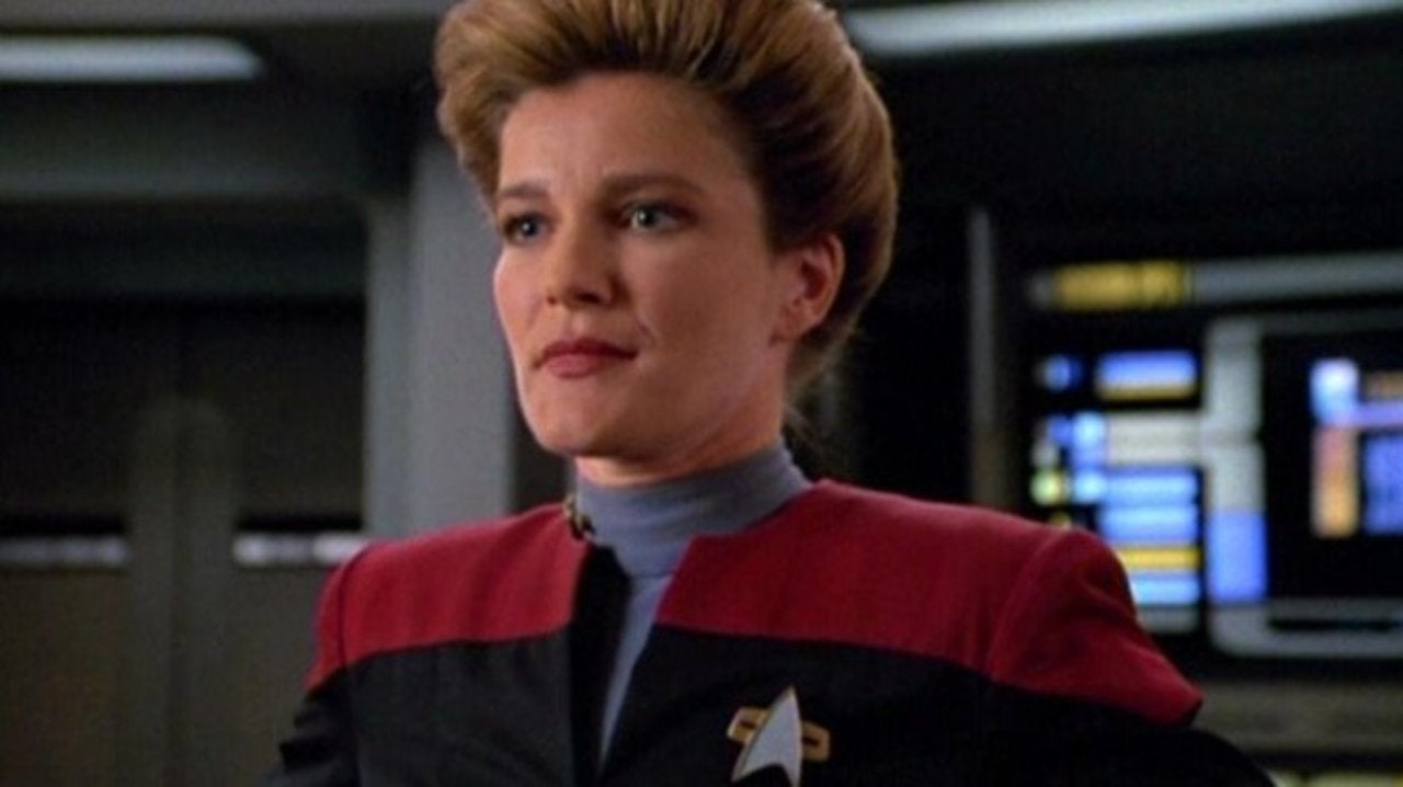 Why Captain Janeway Still Feels So Relevant 25 Years Later | The Mary Sue