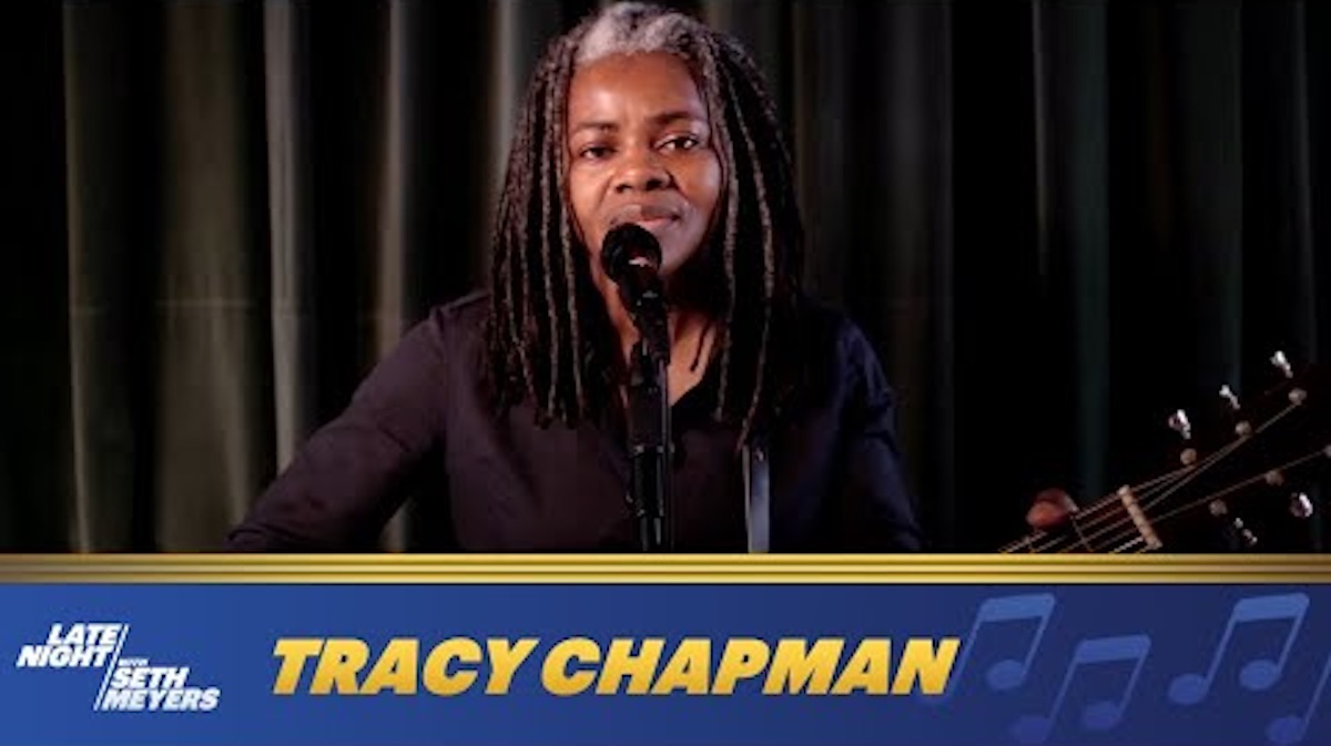 Tracy Chapman Urges Voting in Surprise Performance | The Mary Sue