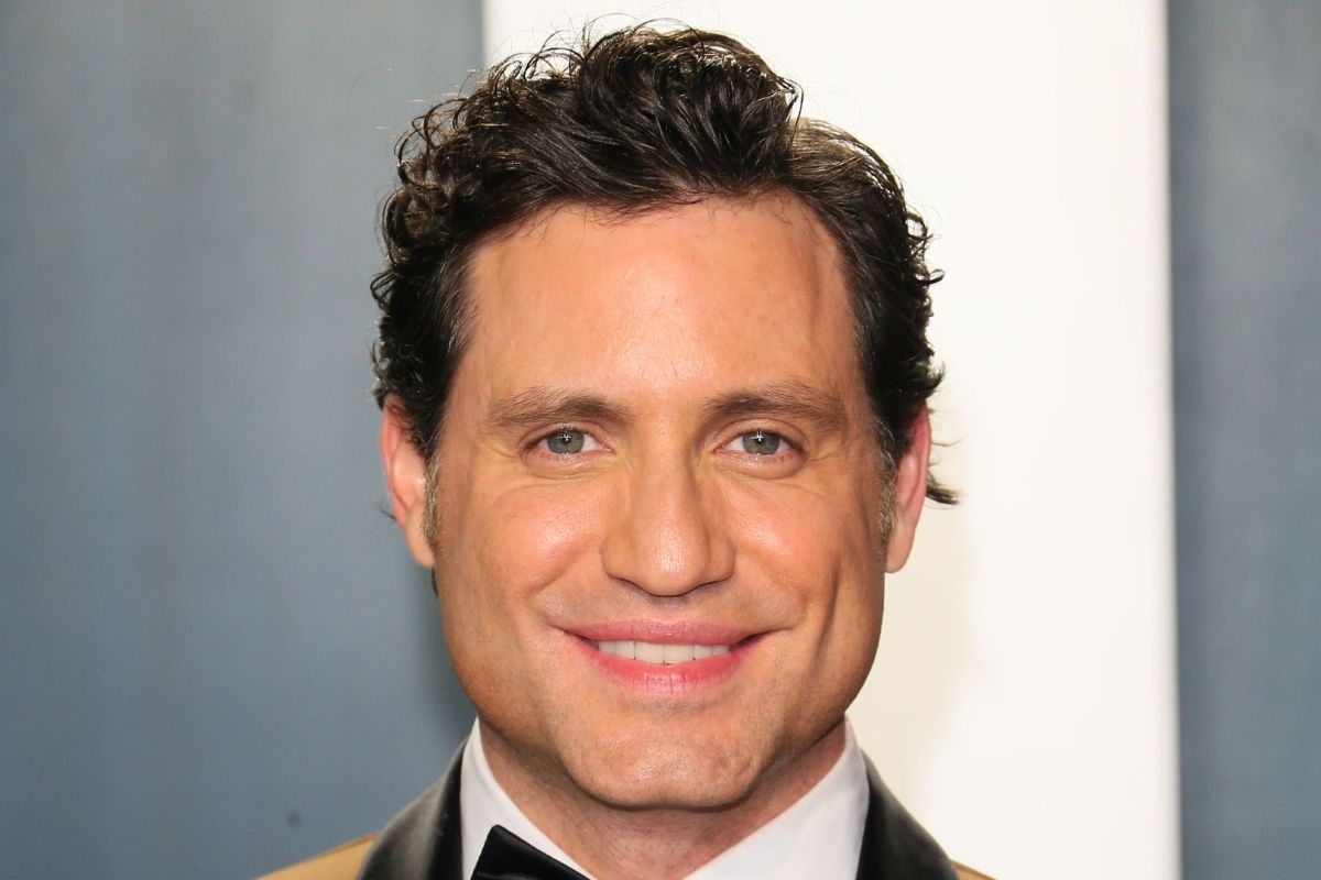 Borderlands Live-Action Movie Casts Edgar Ramirez as Atlas