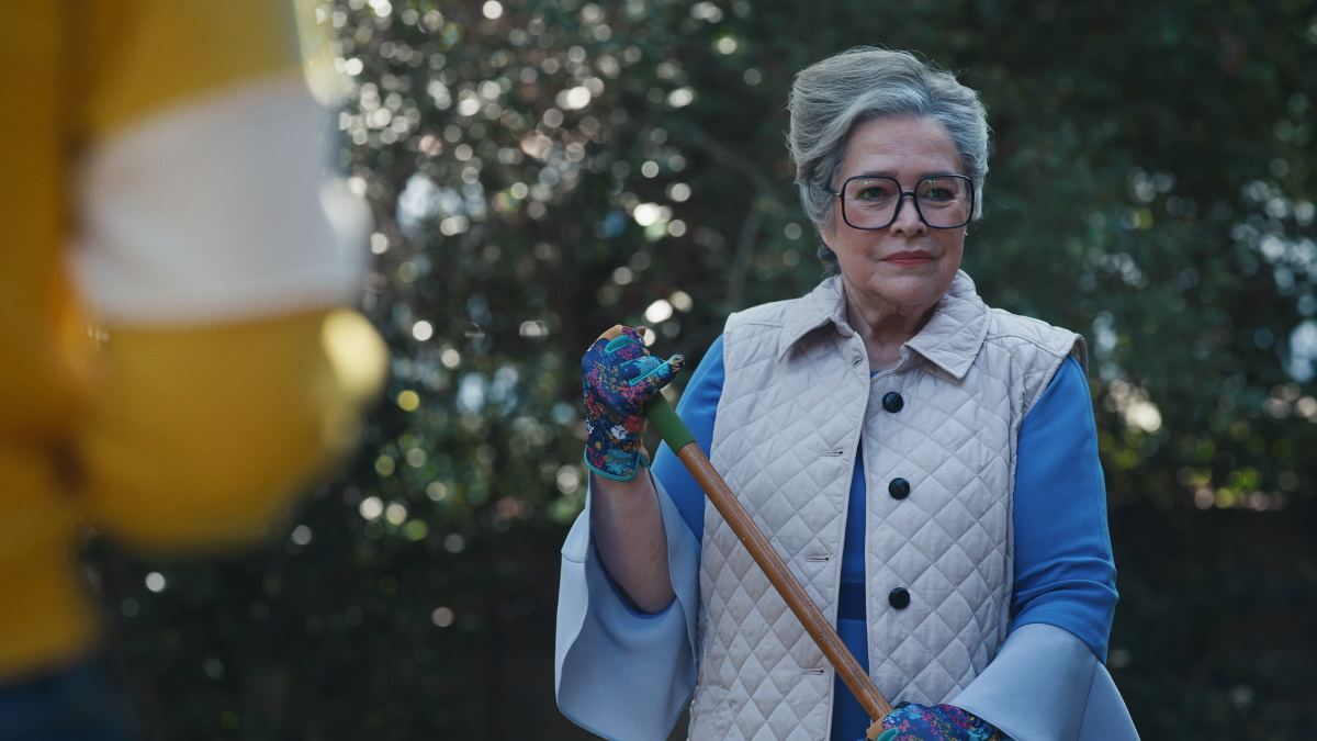 Live-Action Merge Mansion Ads Starring Kathy Bates