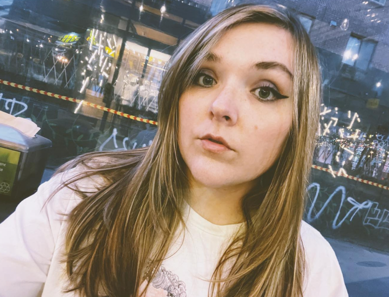 'Saltburn' Movie Plot Explained | The Mary Sue