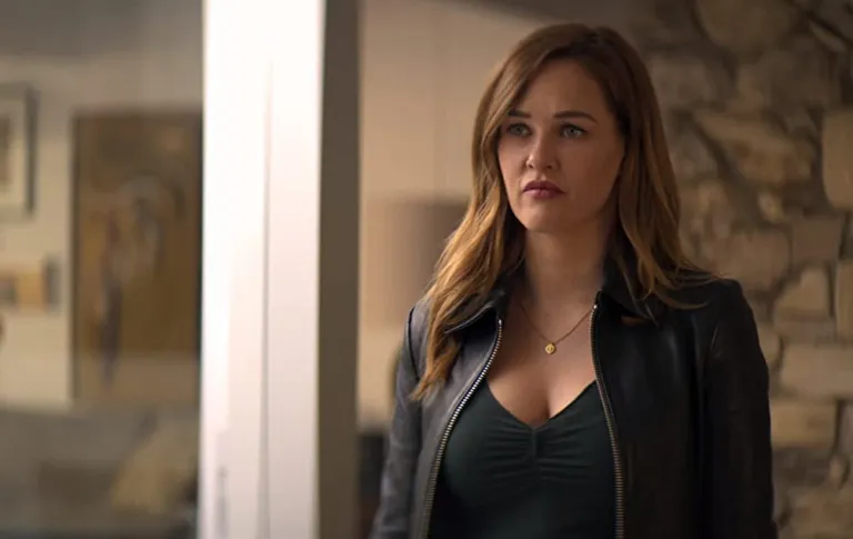 11 Best Characters in 'You,' Ranked | The Mary Sue