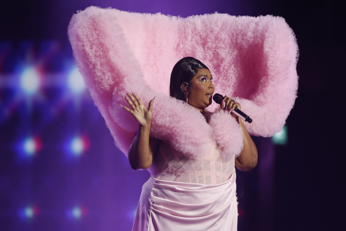 Lizzo Questions Motives Behind Victoria's Secret's Inclusivity Push ...