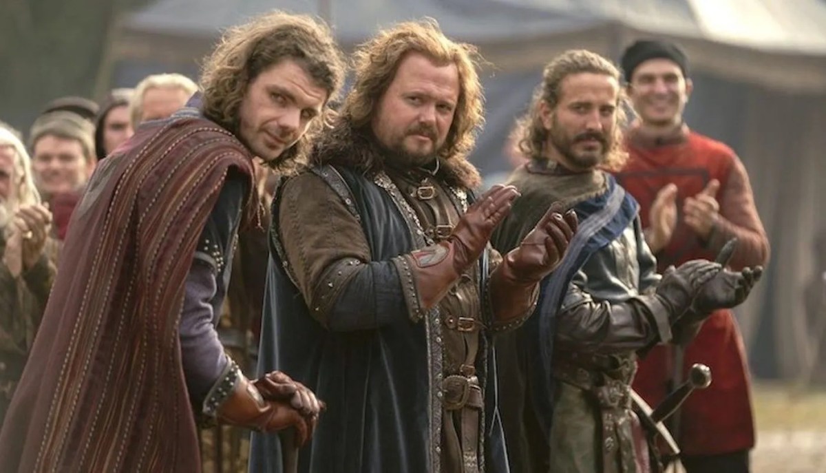 Who Is Simon Strong in 'House of the Dragon'? Simon Russell Beale’s Ser ...