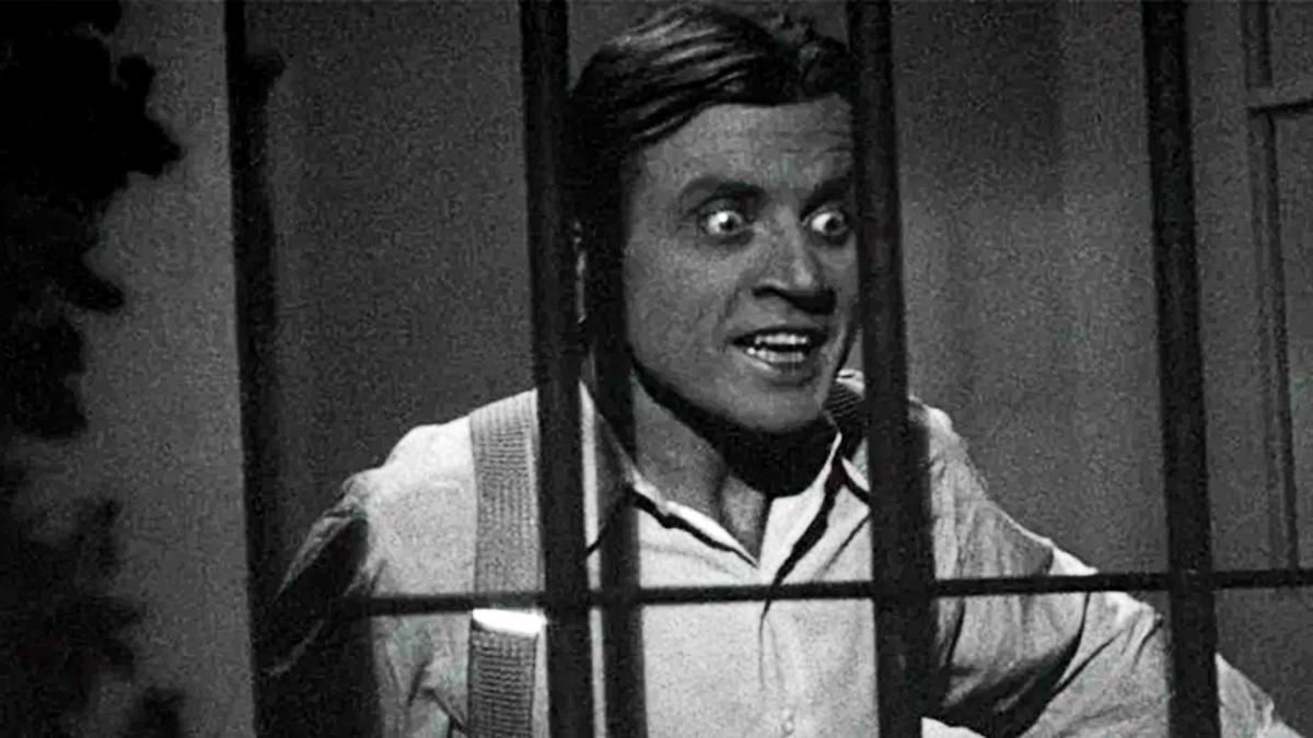 Who Is Renfield in 'Dracula'? Renfield, Explained | The Mary Sue