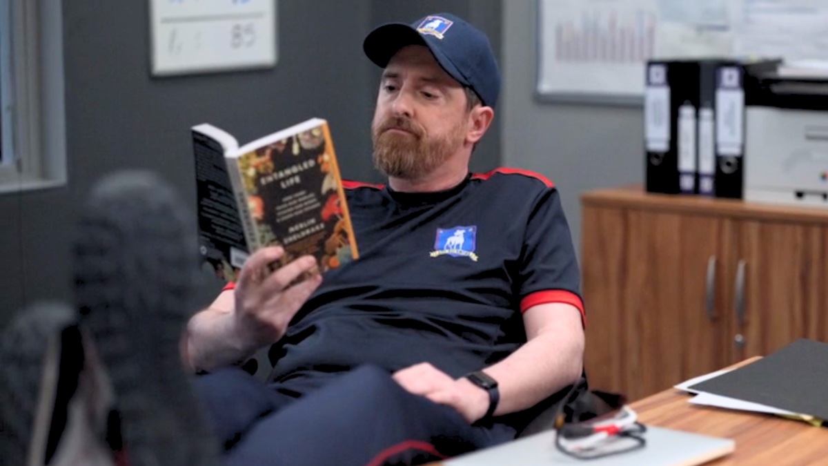 Best LGBTQ Books of All Time, Ranked | The Mary Sue