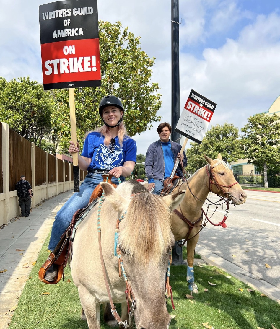 Bojack Horseman Co-Creator Lisa Hanawalt Showed Up on Horseback to the ...