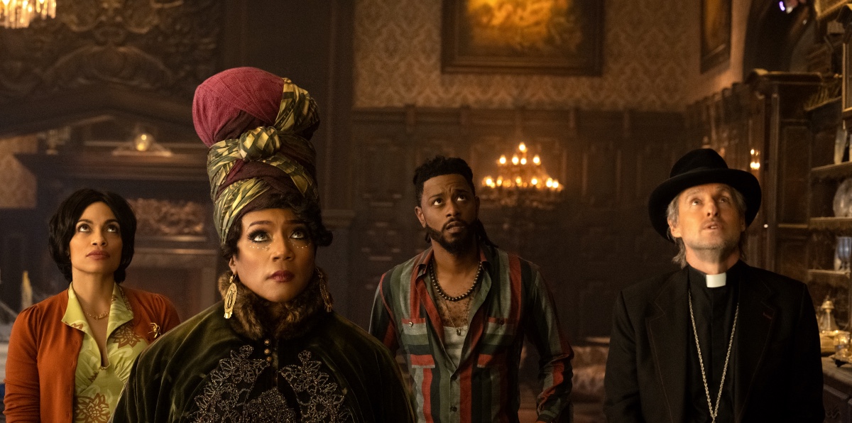 Grim Grinning Ghosts Take a Backseat to Family Drama in Disney's ...