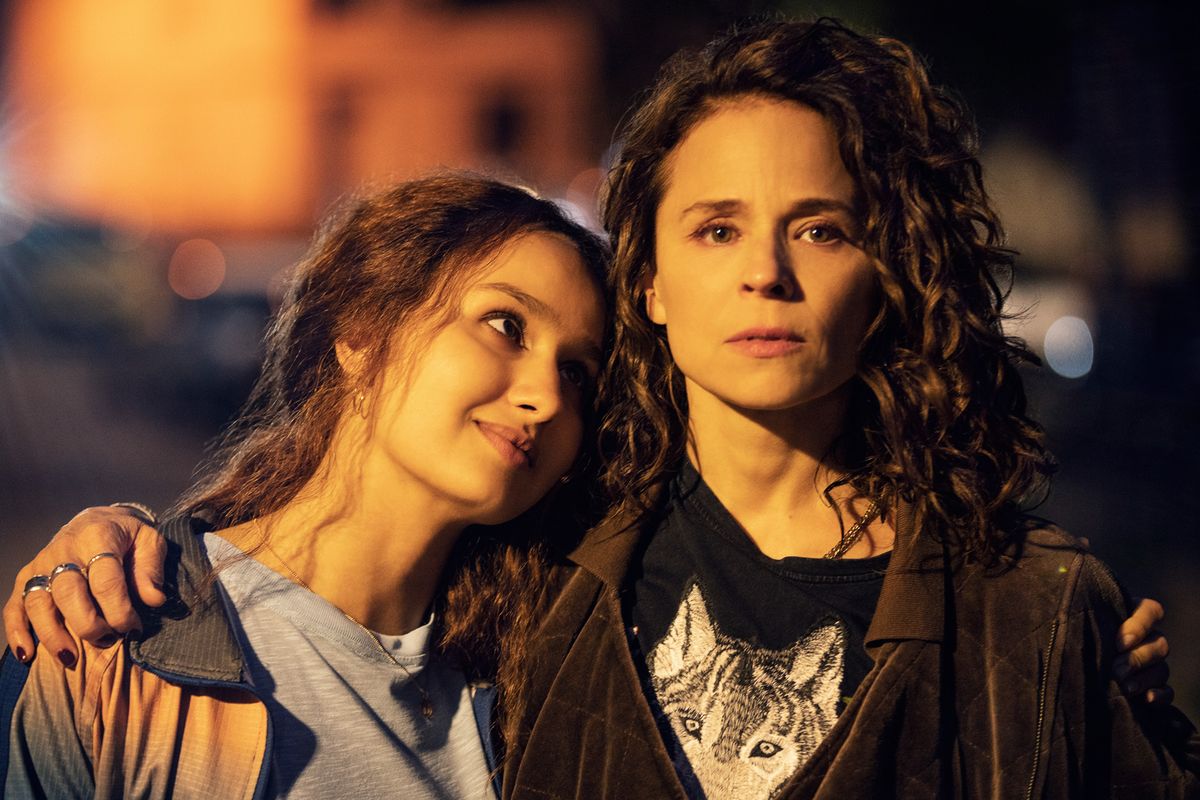 Best Vampire Shows on Netflix | The Mary Sue