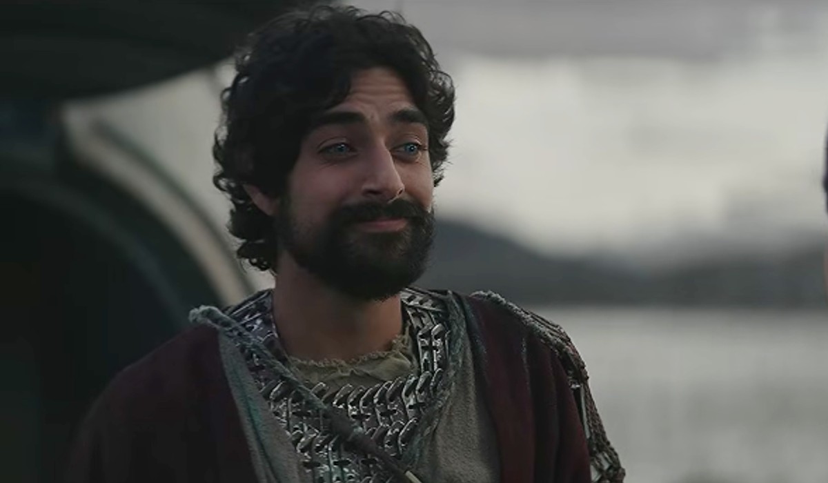 'Ahsoka' Ezra Cast Poster Sparks Jesus Comparisons | The Mary Sue