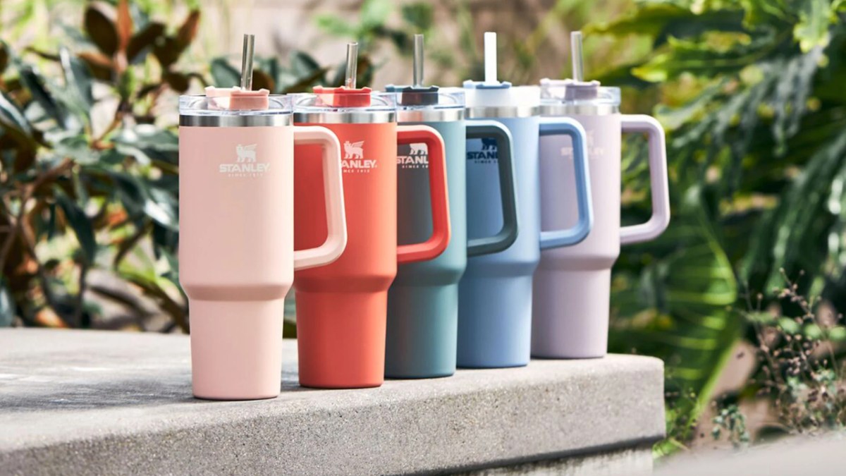 Social Media Users Now Think the Stanley Cup Will Give You Lead ...