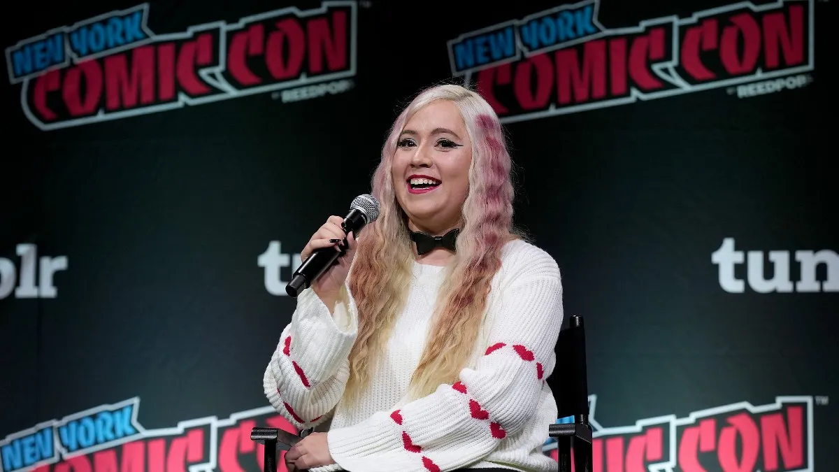 VivziePop Controversy Explained | The Mary Sue