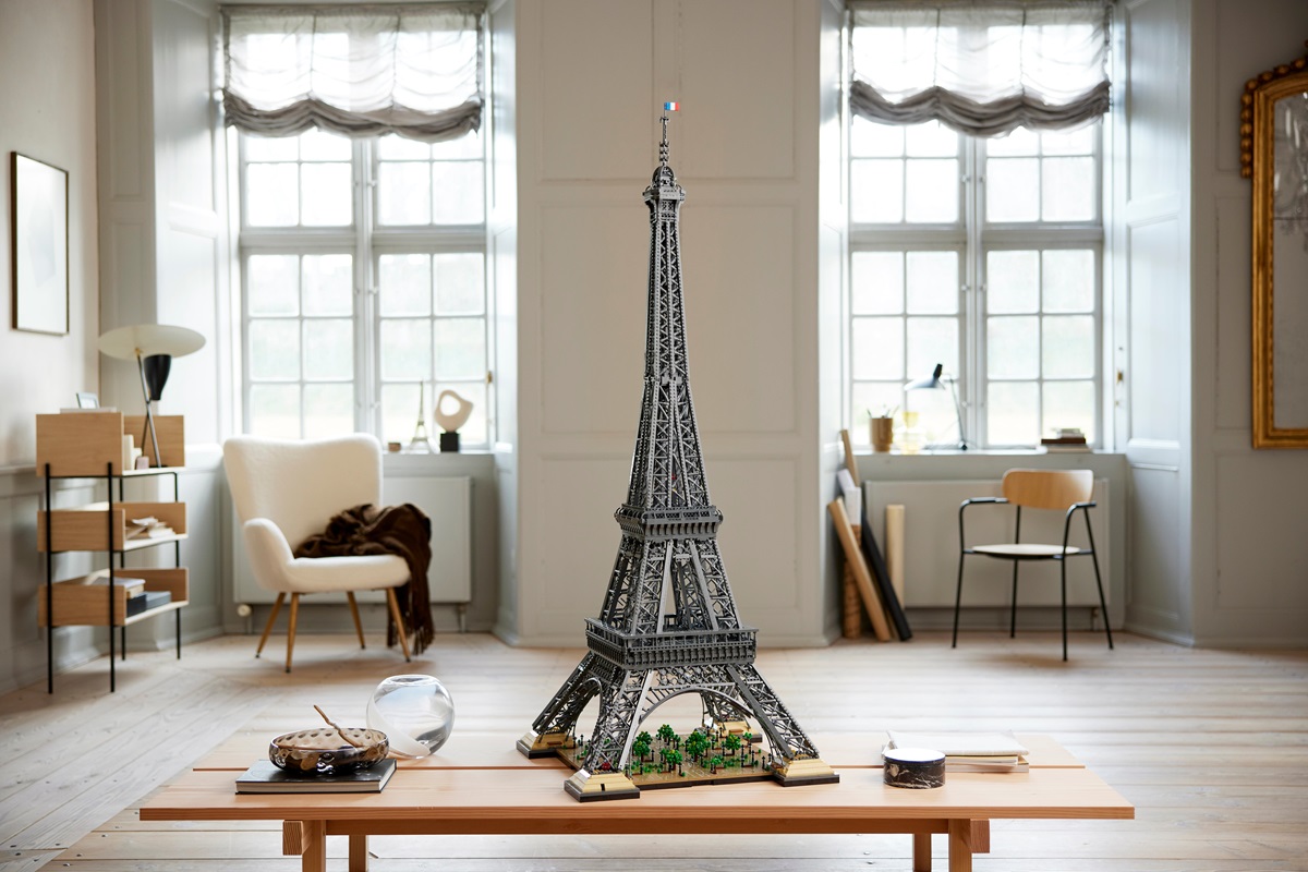14 Biggest LEGO Sets in The World
