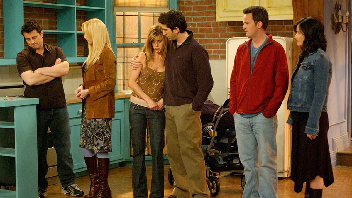 20 Years Later, I Still Can’t Believe Rachel Got off the Plane in the ...