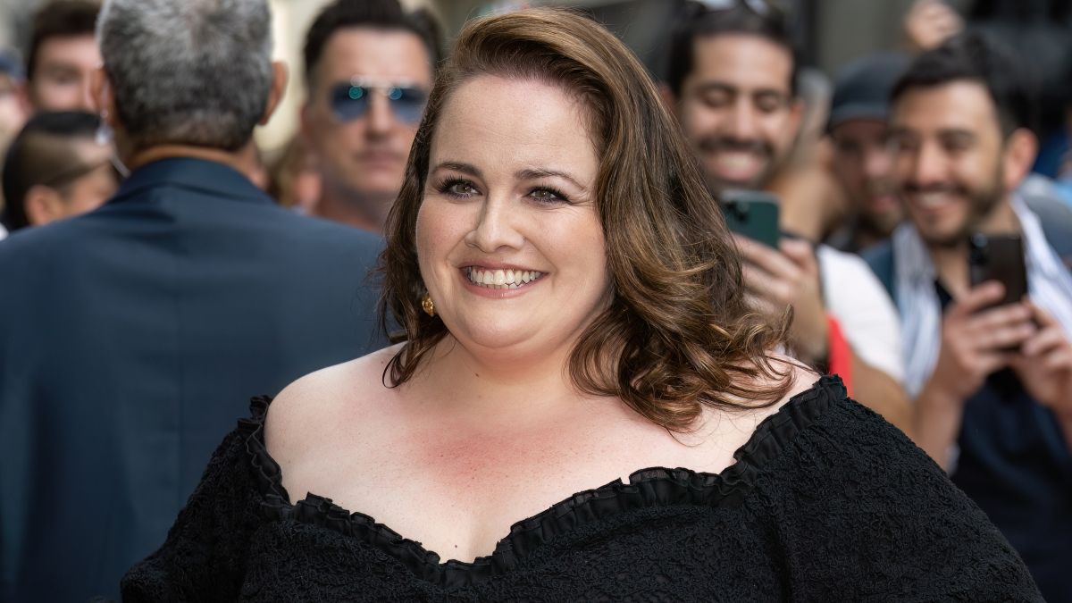 'Baby Reindeer' Star Jessica Gunning Publicly Comes Out as Gay—and ...