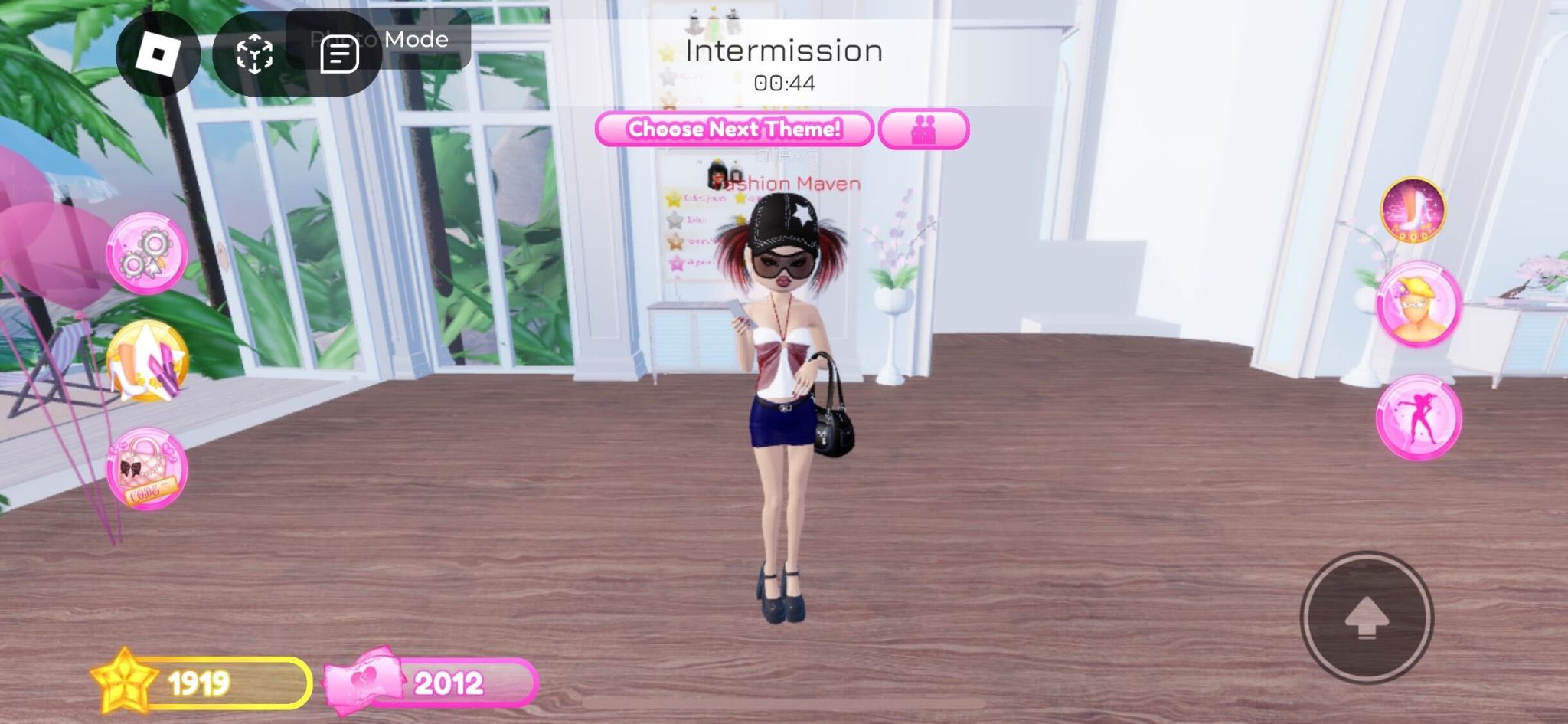 What Is 'Dress To Impress' And Why Is Every Streamer Playing It? | The ...