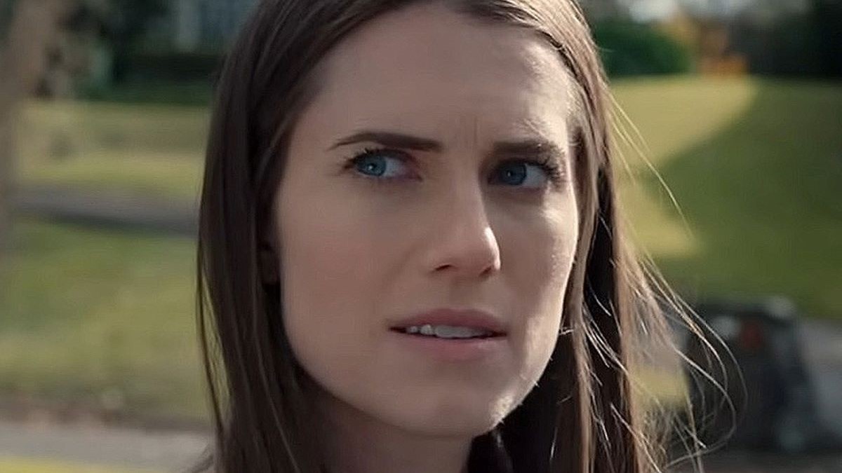 'I'll pilot a helicopter or something': Allison Williams is manifesting ...