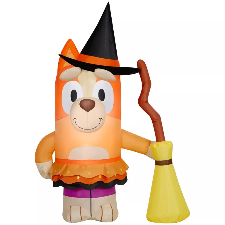 Bluey Family Halloween Inflatable: Where To Buy, Price, and More | The ...