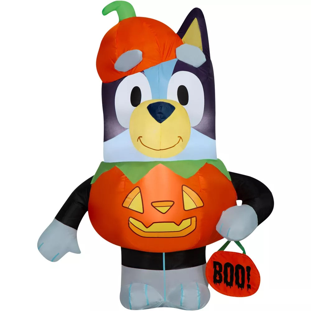 Bluey Family Halloween Inflatable: Where To Buy, Price, and More | The ...