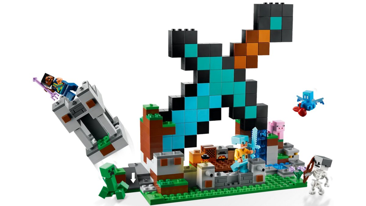This Top-Rated LEGO Minecraft Set Is 33% Off On Amazon Right Now | The ...