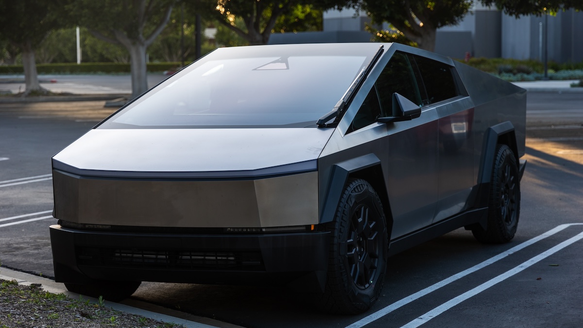 2025 is off to a wild start with a Cybertruck exploding at Trump's ...