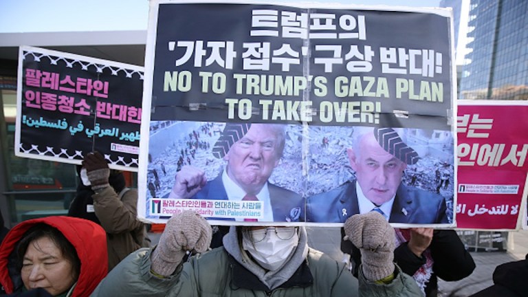 'Treats the Gaza Strip like the Vegas strip': Trump's cavalier comments ...