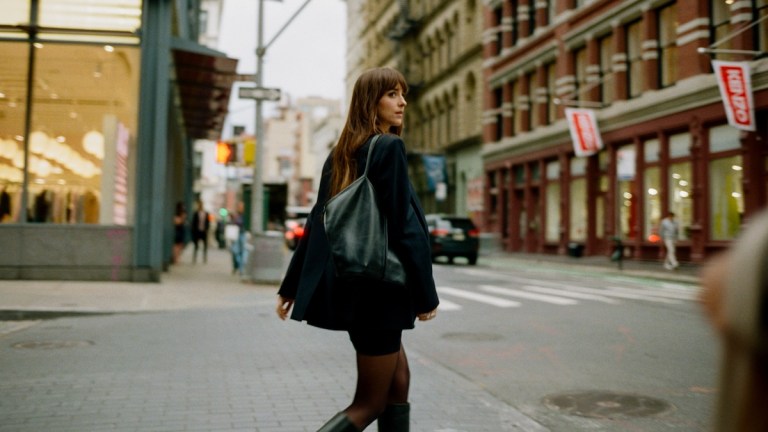 'Materialists' reminds us that being a mess is okay | The Mary Sue