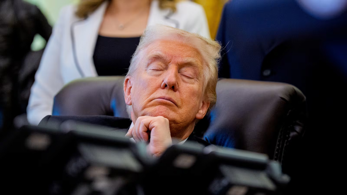 ‘Naps while the country suffers’: Move over ‘Sleepy Joe’, Donald Trump ...