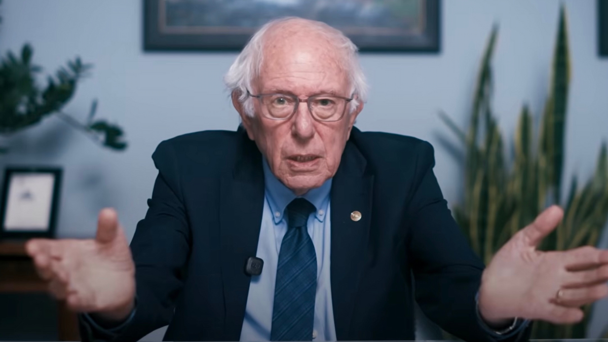 In case you were sleeping, Bernie Sanders wants you to know Trump’s ...