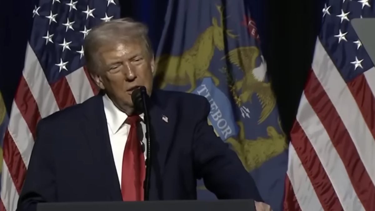 Donald Trump goes on a long rant about his own party members because ...